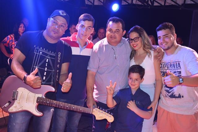 Confira as fotos e vídeo do aniversario do empresário Manoel Filho ...